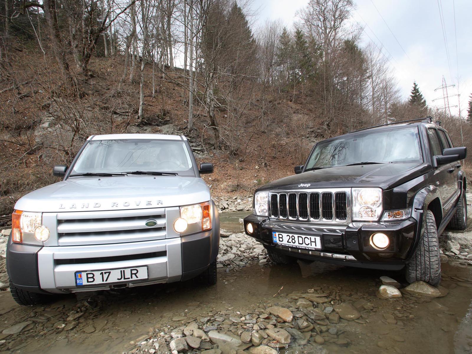 LR Discovery 3 vs. Jeep Commander
