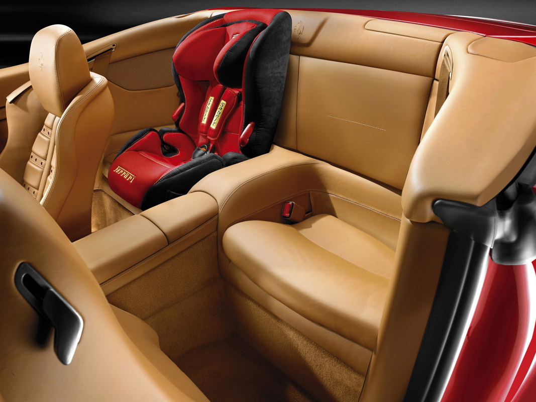 Ferrari pentru mămici