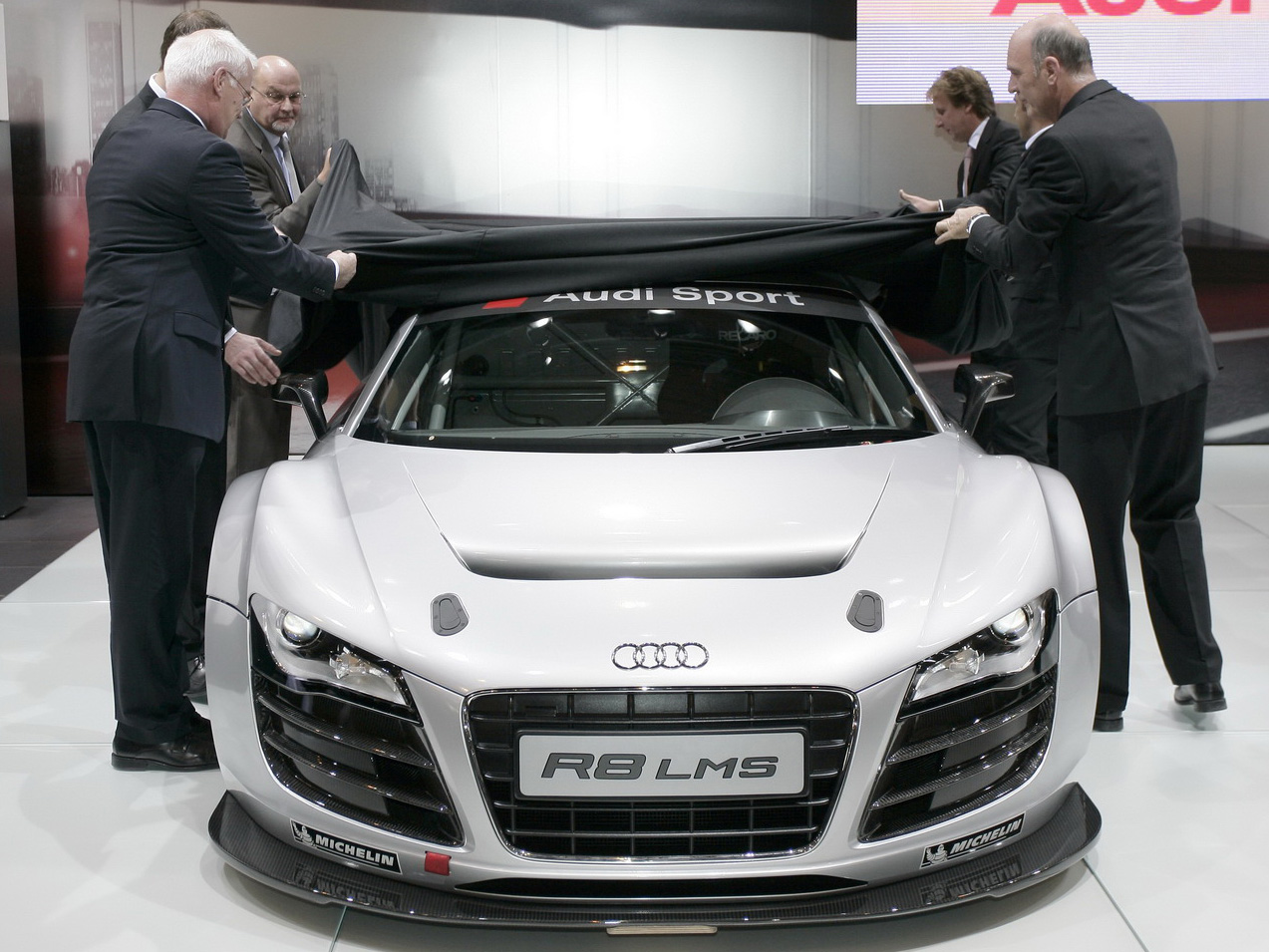 Audi R8 GT3 - versiune de curse