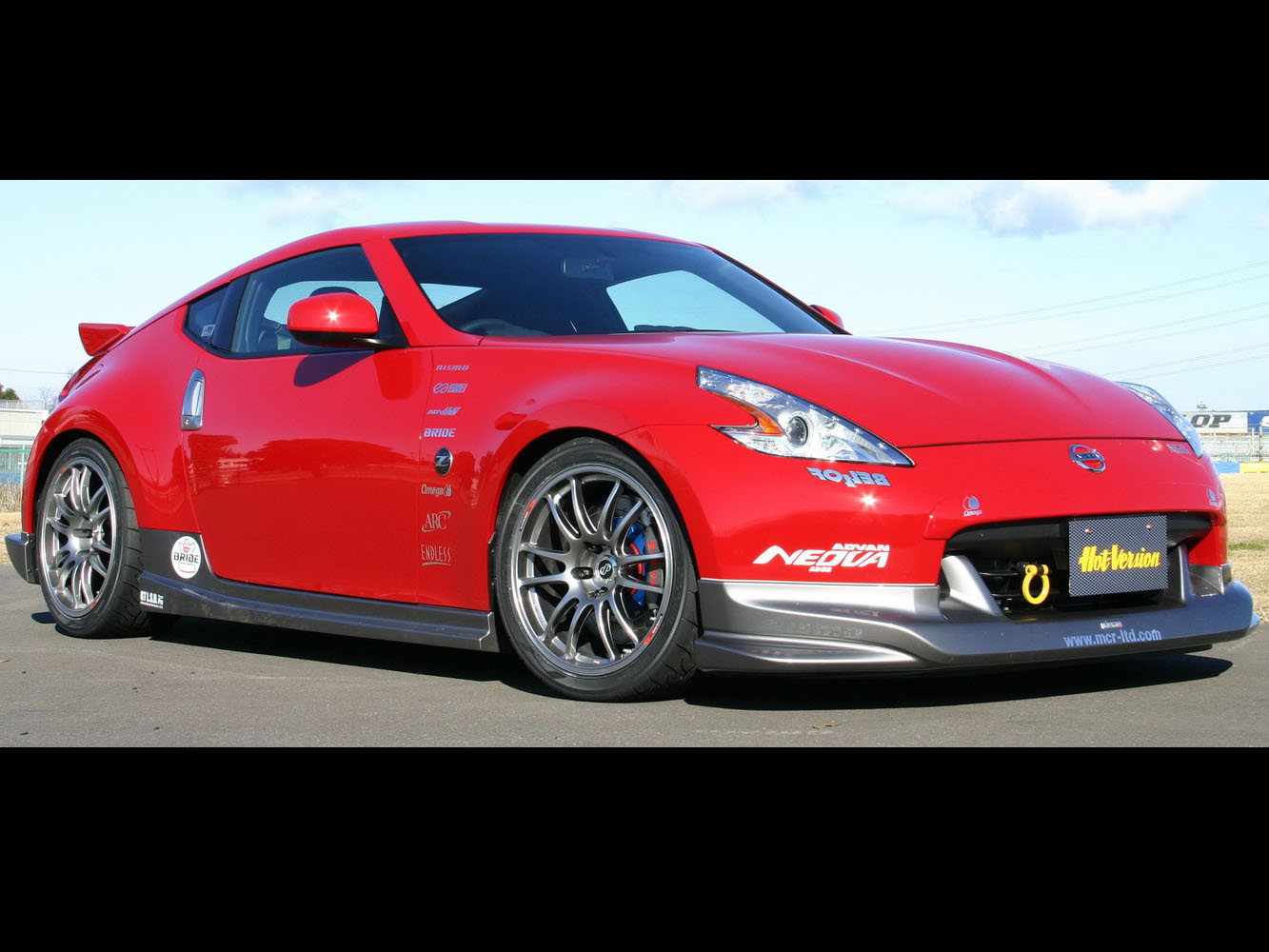 Nissan 370Z by Matchless Crowd Racing