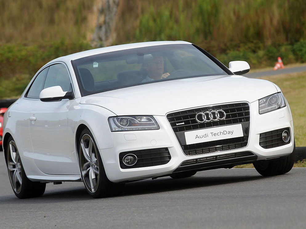 Audi A5 - prototip de aluminiu