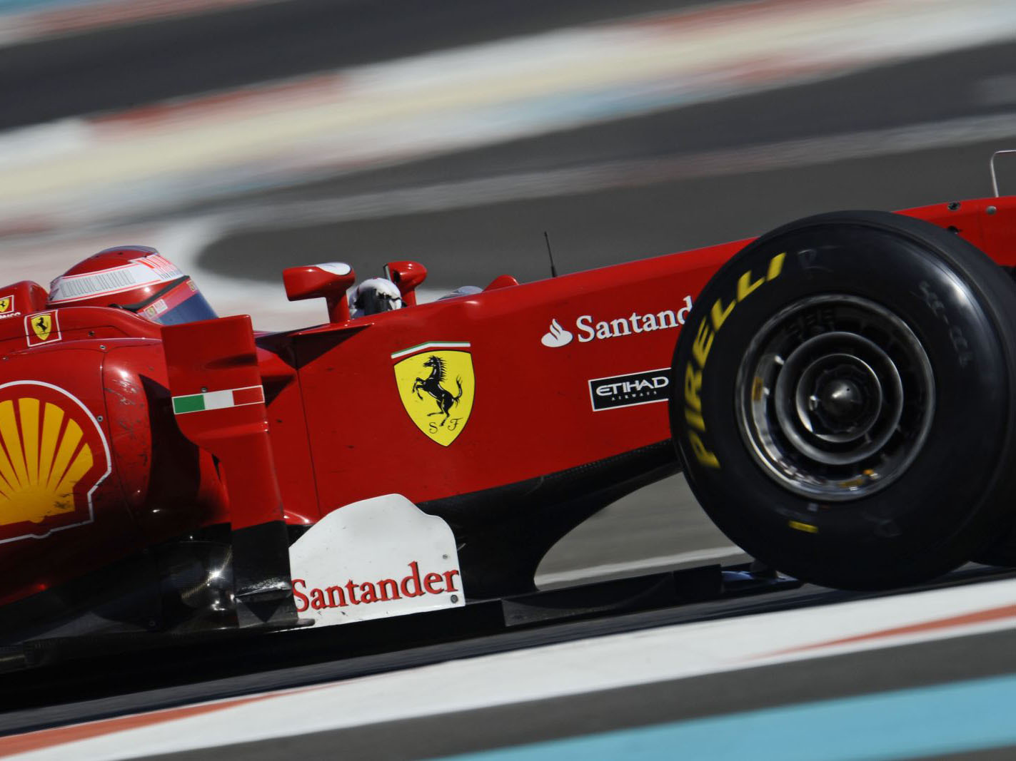 Pirelli a încheiat primele teste oficiale în Formula 1