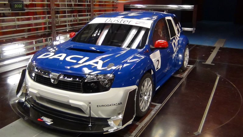 Primele poze cu Dacia Duster Pikes Peak
