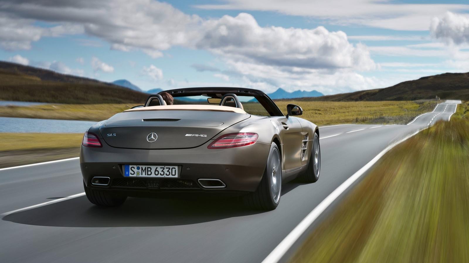 Mercedes-Benz SLS AMG Roadster – prezentat oficial!