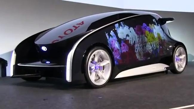 Toyota Fun Vii Concept e un adevărat smartphone pe roţi!