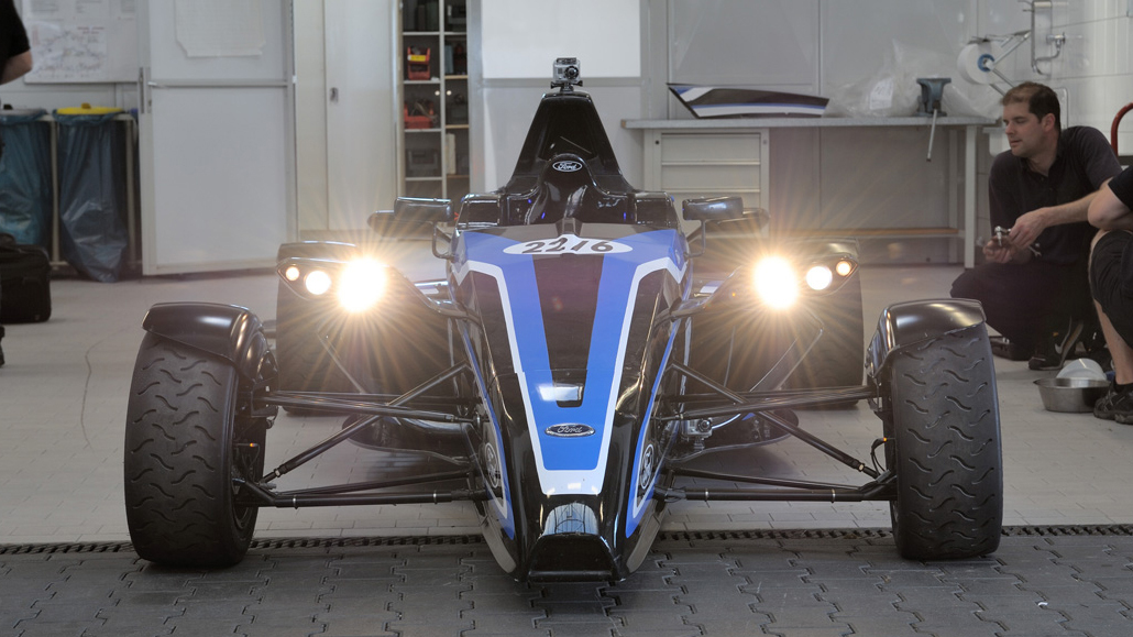 Formula Ford EcoBoost ia cu asalt circuitul de la Nurburgring