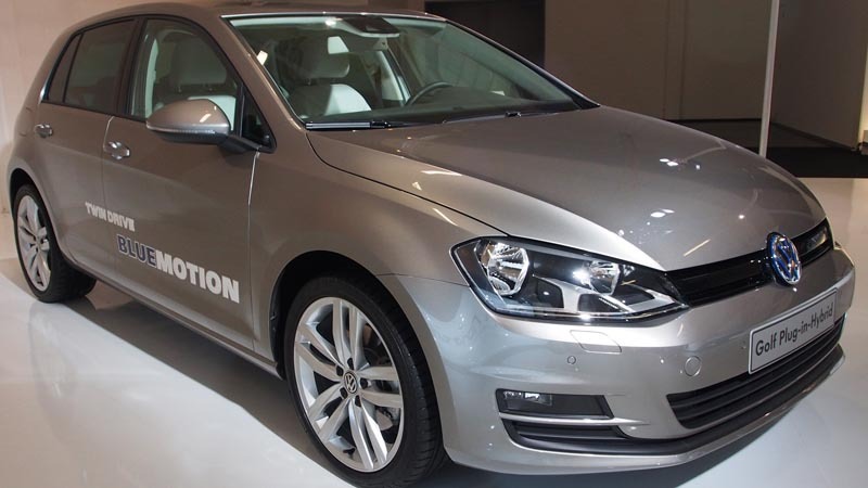 Volkswagen Golf Plug-in Hybrid prezentat ca prototip la Geneva 2013?