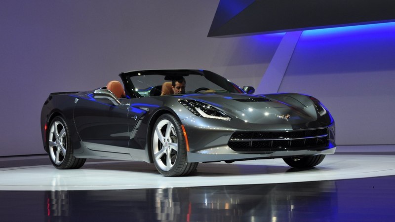 Primele imagini cu versiunea cabrio Chevrolet Corvette Stingray, la ...