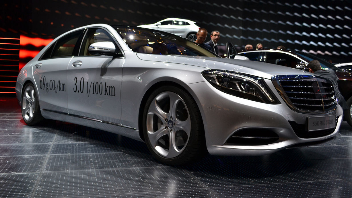 Noul Mercedes-Benz S-Class: imagini şi informaţii oficiale. LIVE