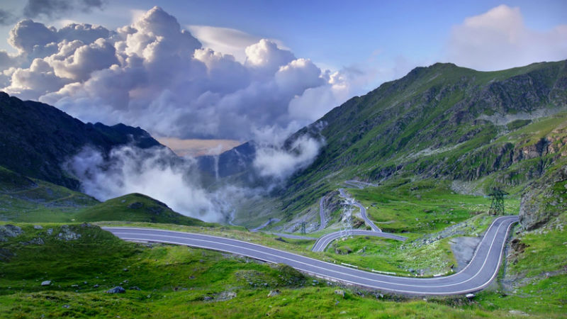 TOP 10: plimbări virtuale pe cele mai spectaculoase drumuri din România