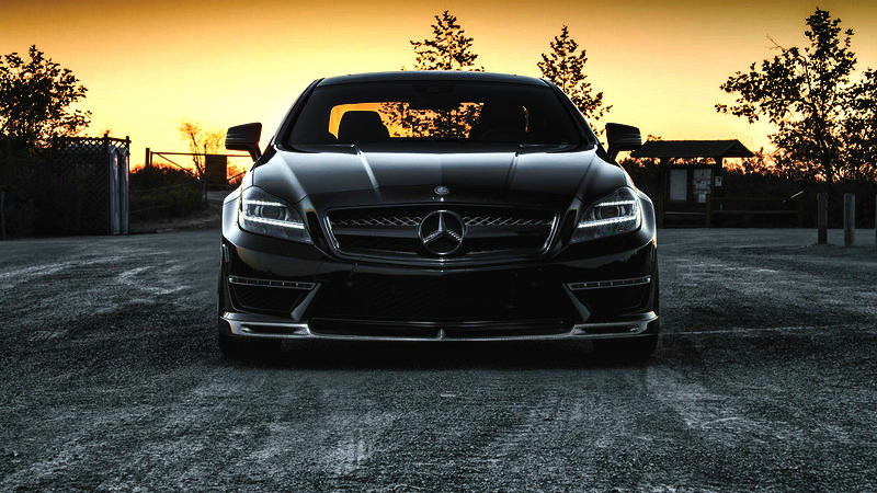 Mercedes-Benz CLS 63 AMG by Vorsteiner. Negrul e noul negru!