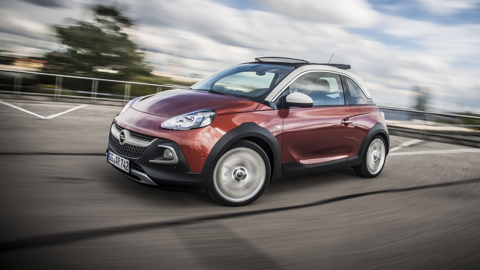 TEST în premieră: Opel Adam Rocks