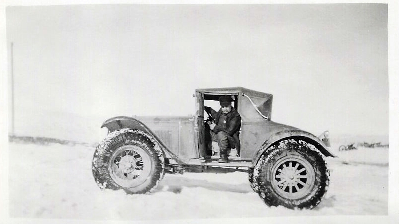 Îţi vine să crezi că acest off-roader Model A a fost făcut acum aproape ...