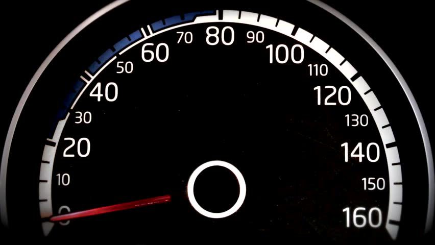 Viteza maximă cu care se circulă în localităţi se schimbă