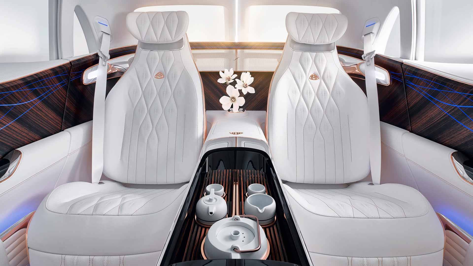 Maybach Vision, SUV-ul electrice de lux cu 740 de cai. Se încarcă în 5 ...