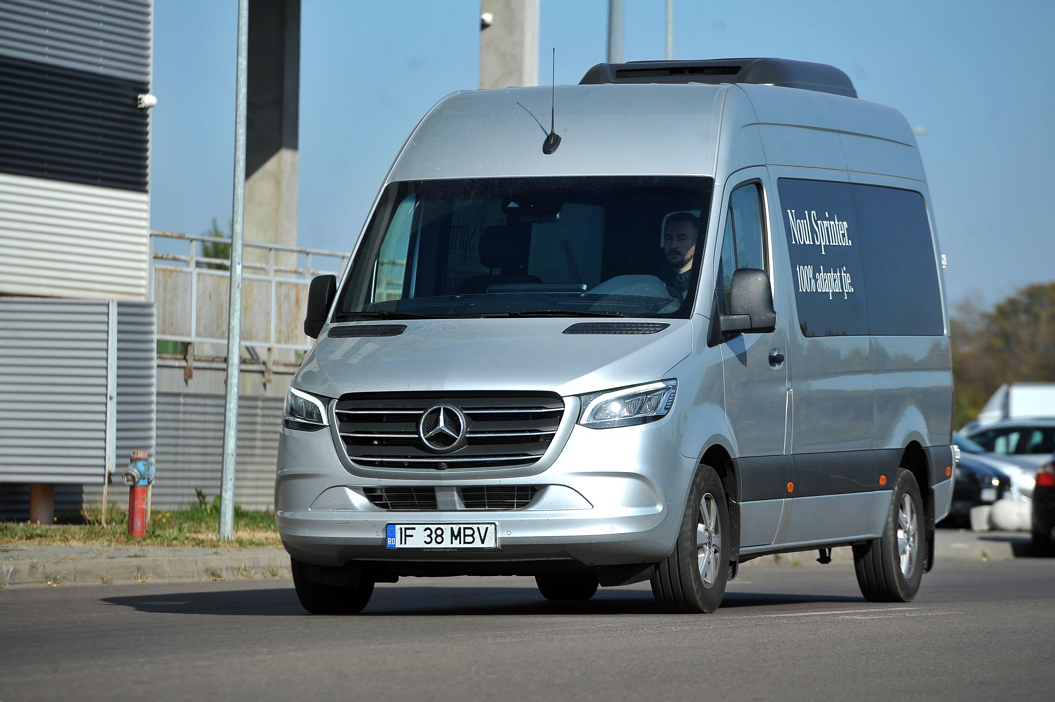 Test drive cu Mercedes-Benz Sprinter. Divizia comercială a ...