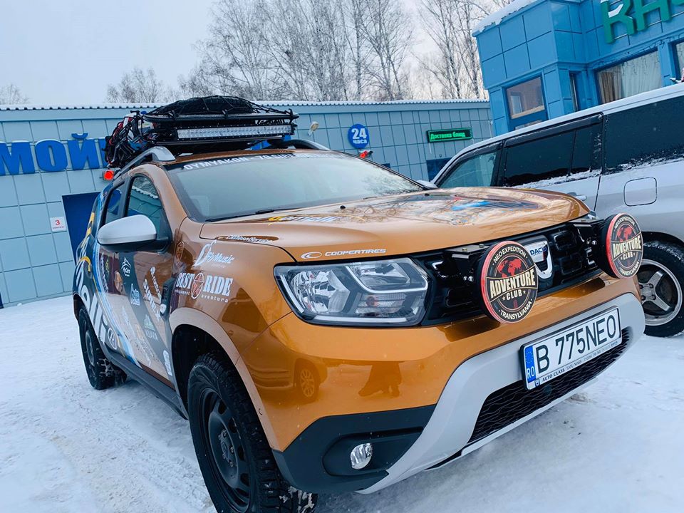 Românii plecați cu Dacia Duster în expediție în Siberia au rămas fără ...