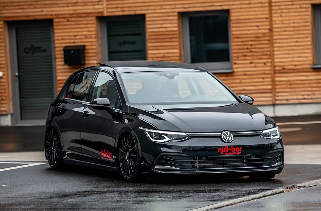 A apărut primul Volkswagen Golf 8 modificat - Promotor