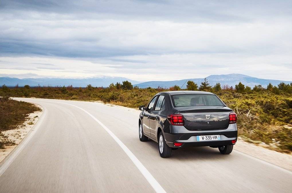 Ce este Dacia Logan SL BlueLine și cât costă în România?