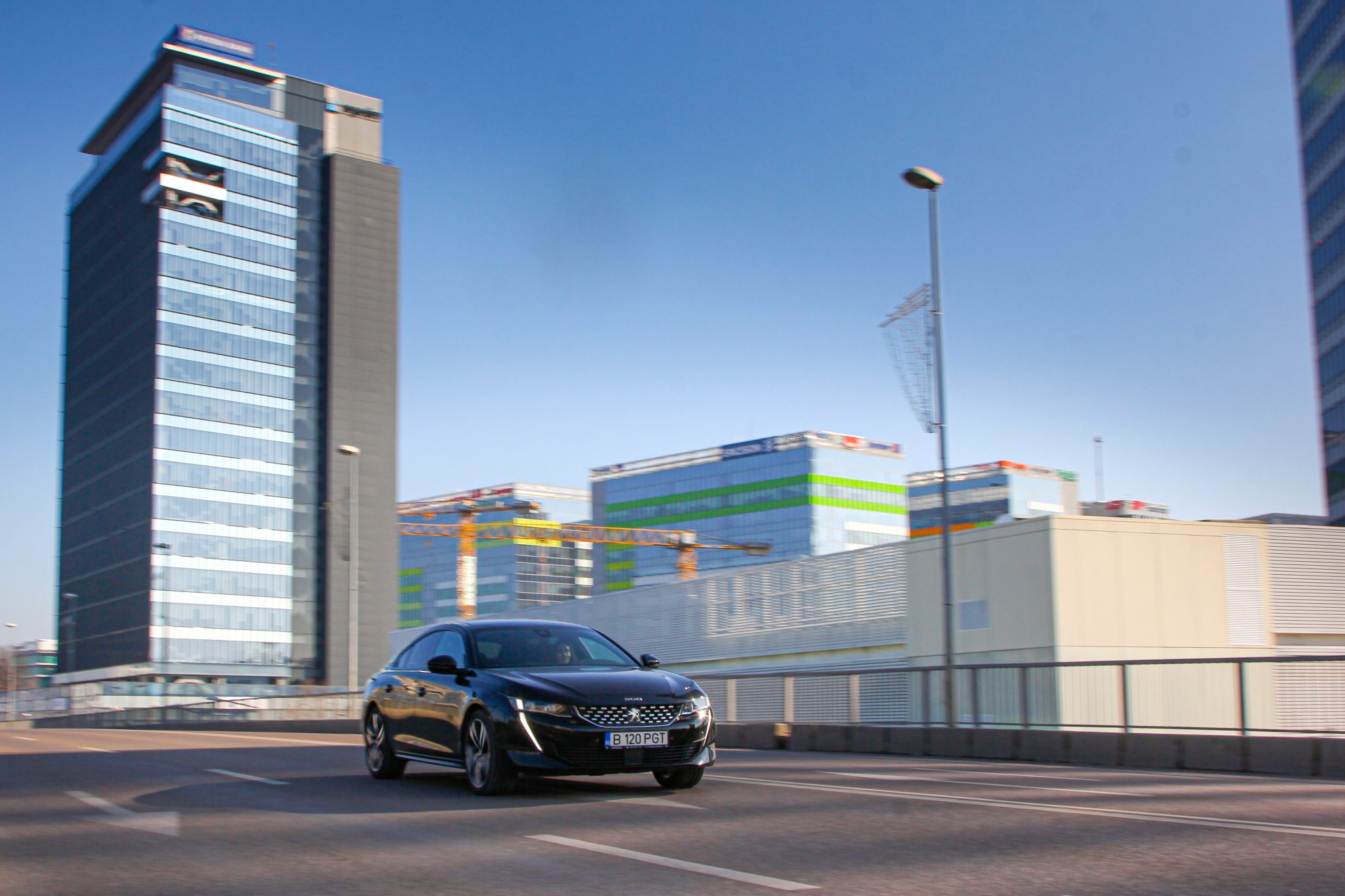 Test drive Peugeot 508 2.0 BlueHDi – Bine ai venit în junglă, rege-leu!