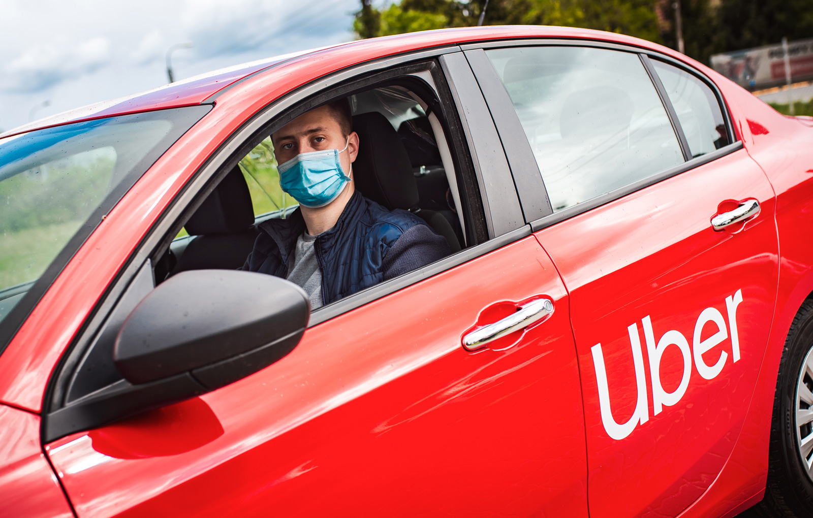 Ce obligații ai atunci când urci într-o mașină Uber?