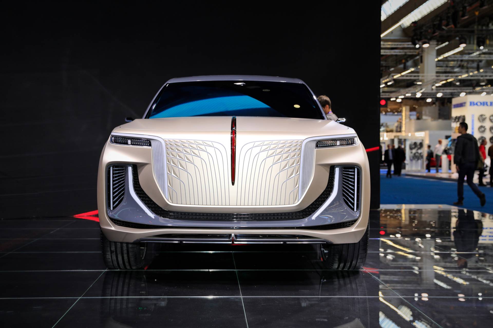 Acesta ar putea fi cel mai frumos SUV electric. Se numește Hongqi E115 ...