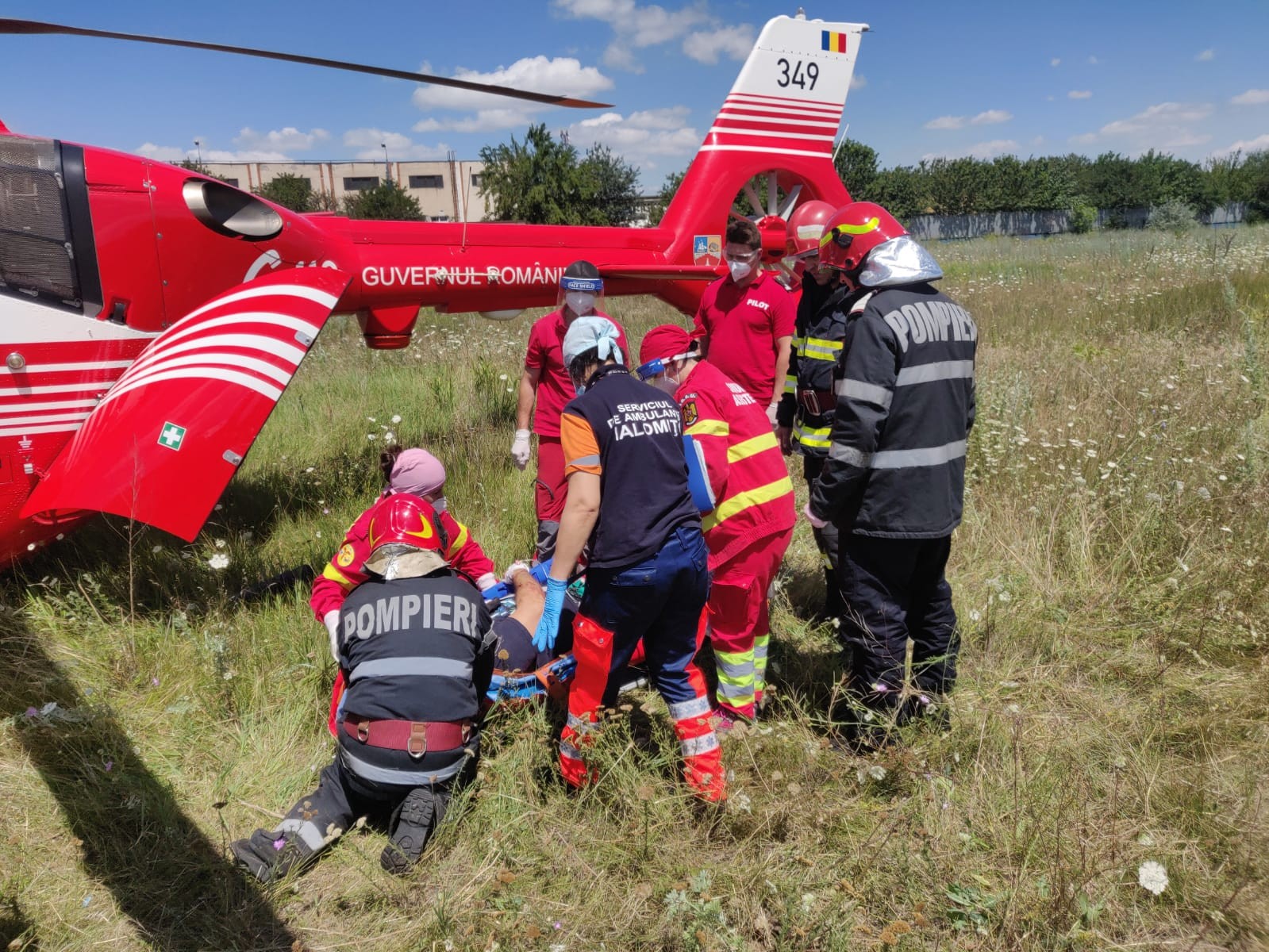 Accident grav la Fetești: A fost necesară intervenția elicopterului SMURD