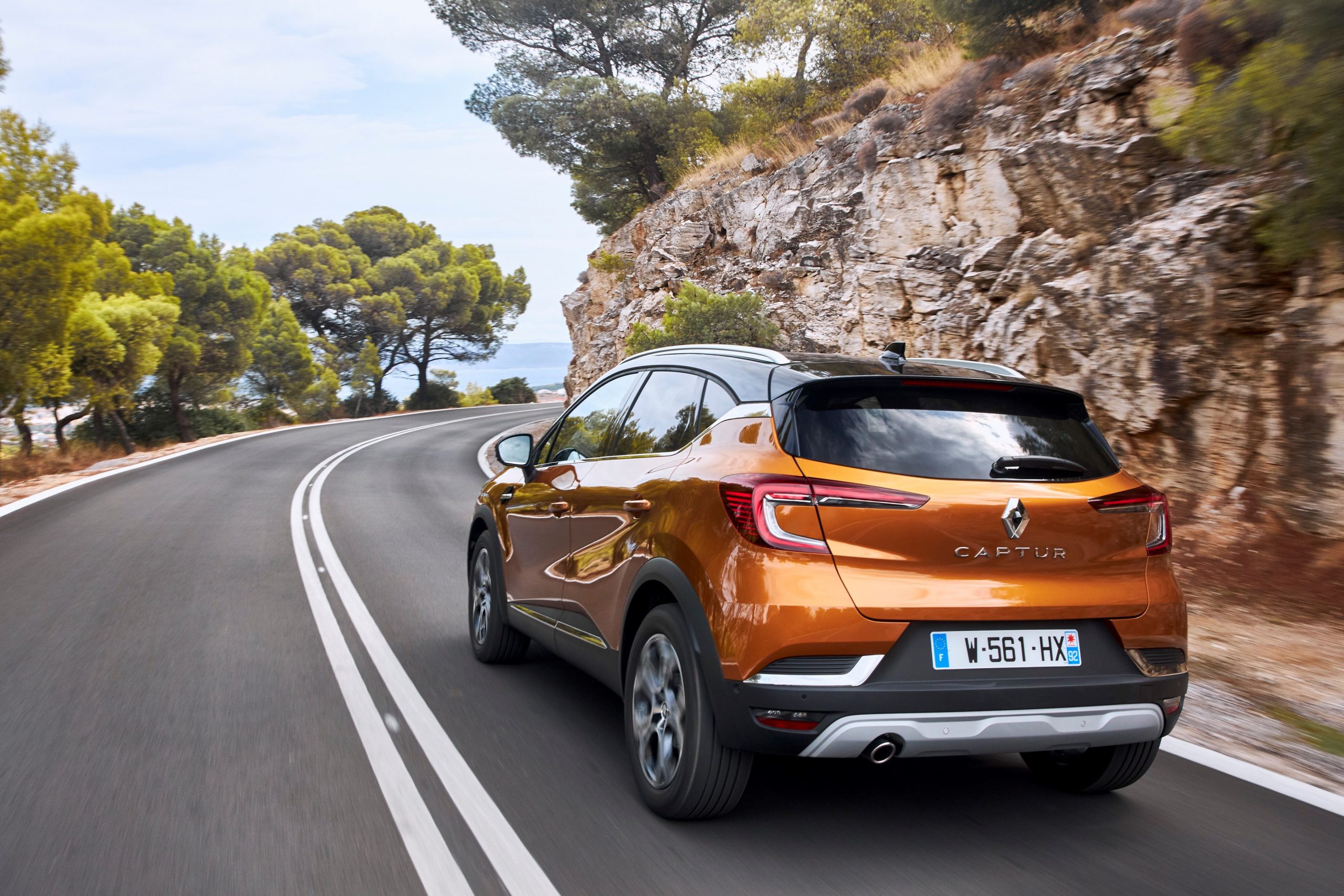 Renault Captur este un nume important în segmentul SUV-urilor mici. Cât ...