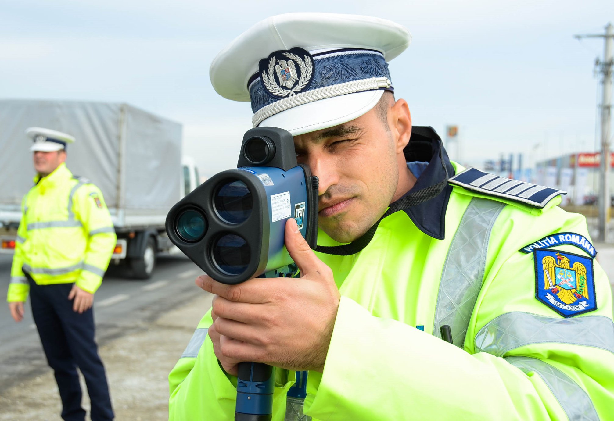 Record de inconștiență pe „drumul morții” E85: 219 km/h