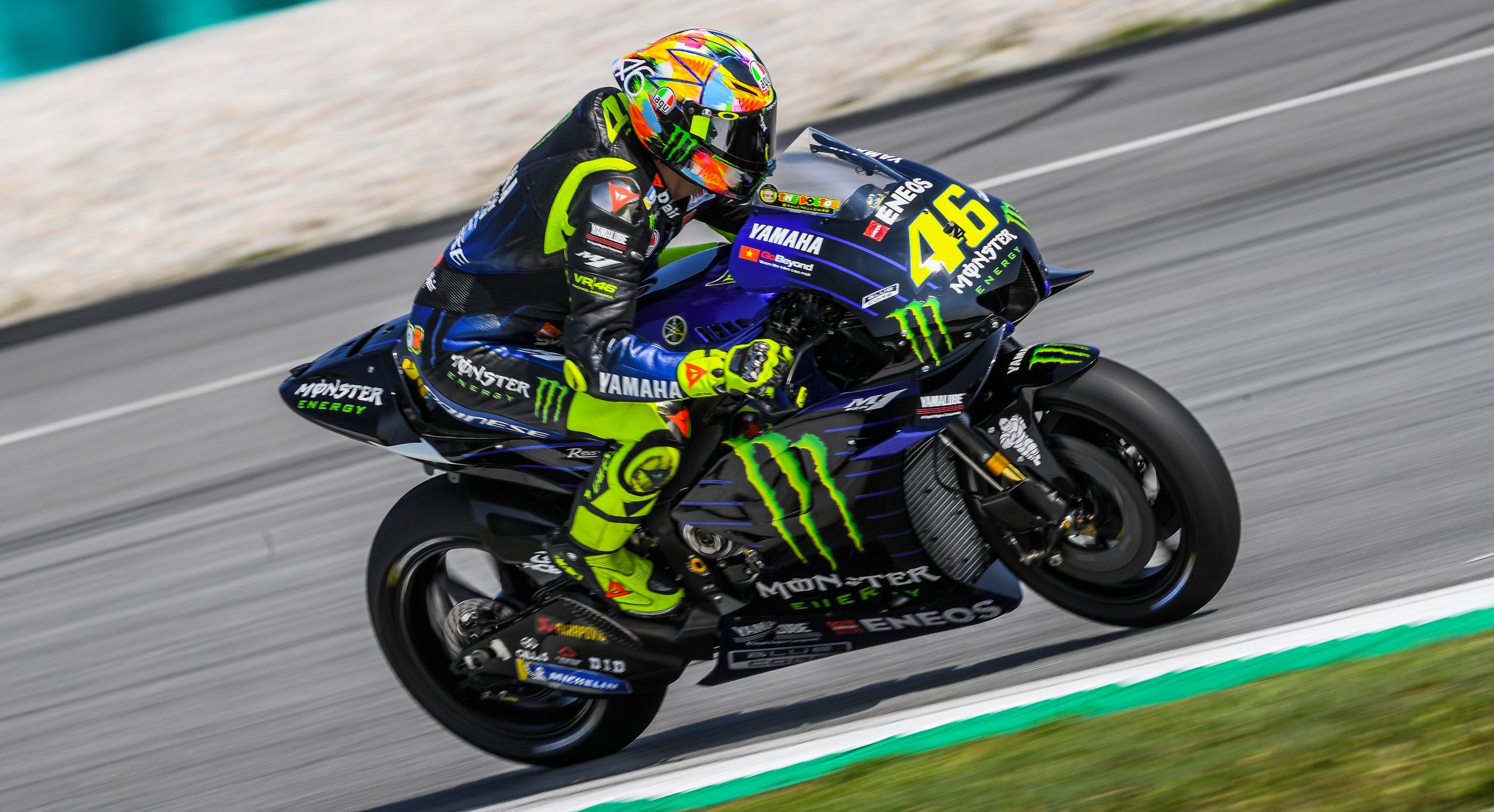 Motoarele din MotoGP nu se vând: află cât costă închirierea lor