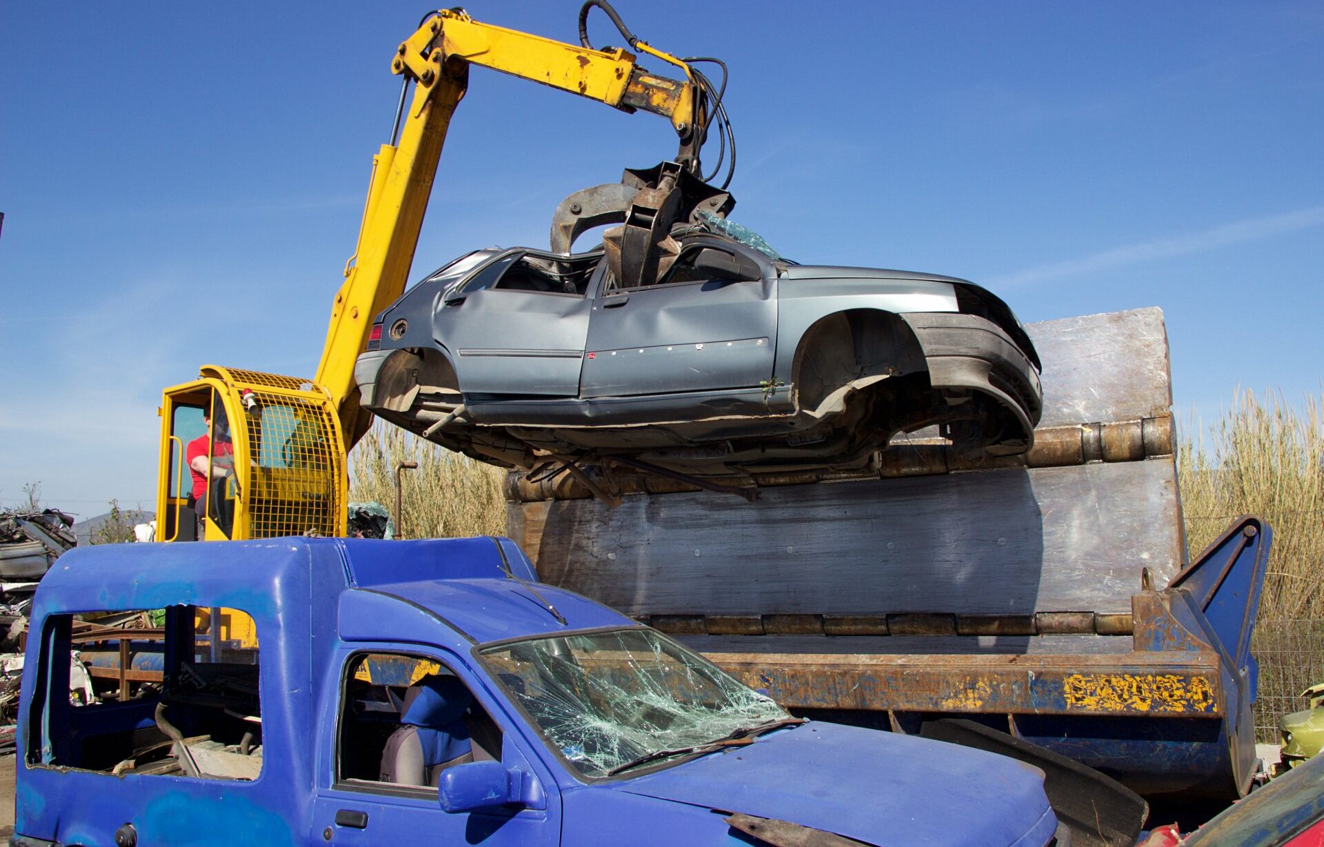 Programul Rabla 2023: când începe și cu cât va crește prima de casare