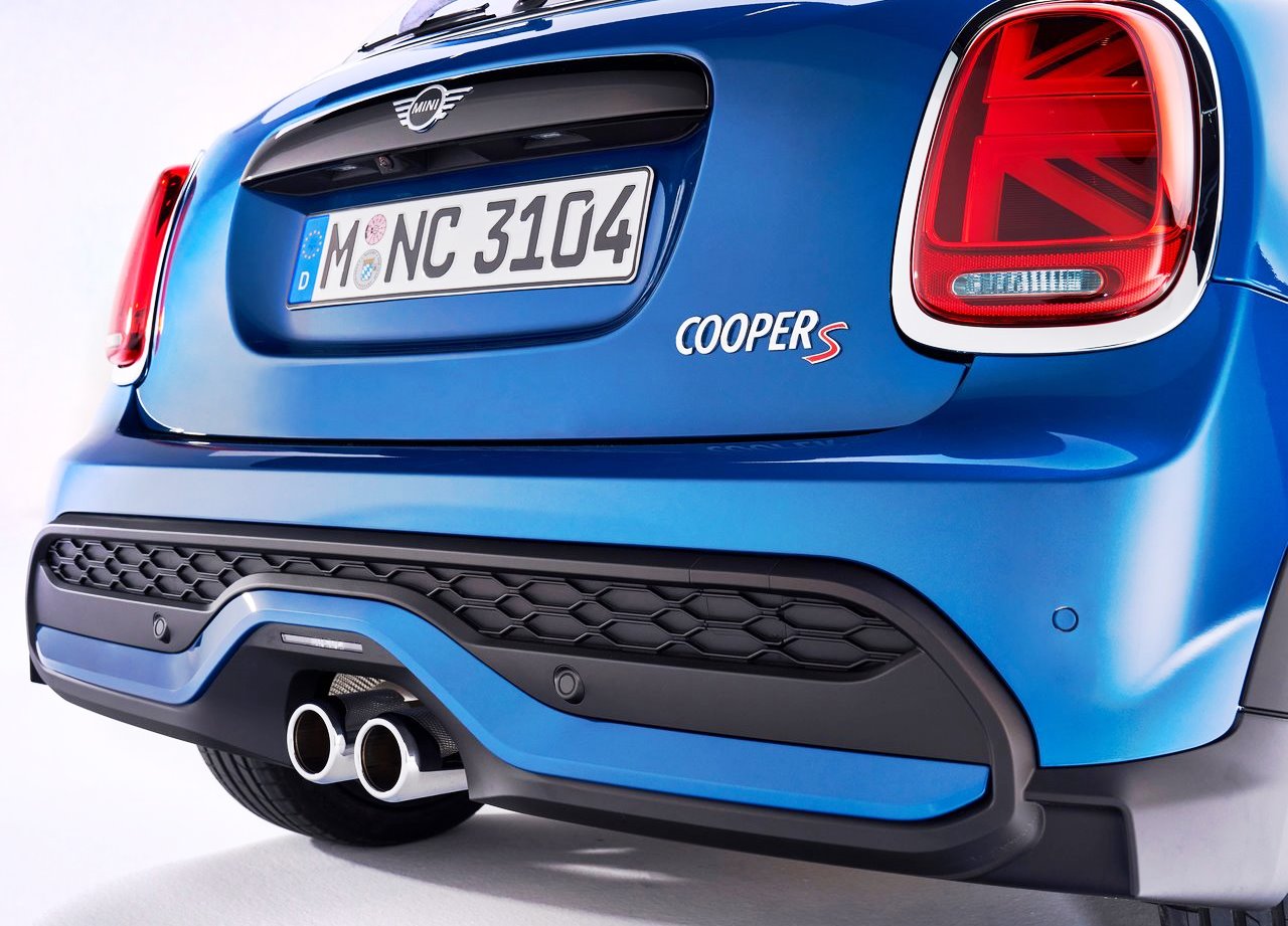 MINI a suspendat producția la fabrica din Cowley. Vezi ce a determinat ...