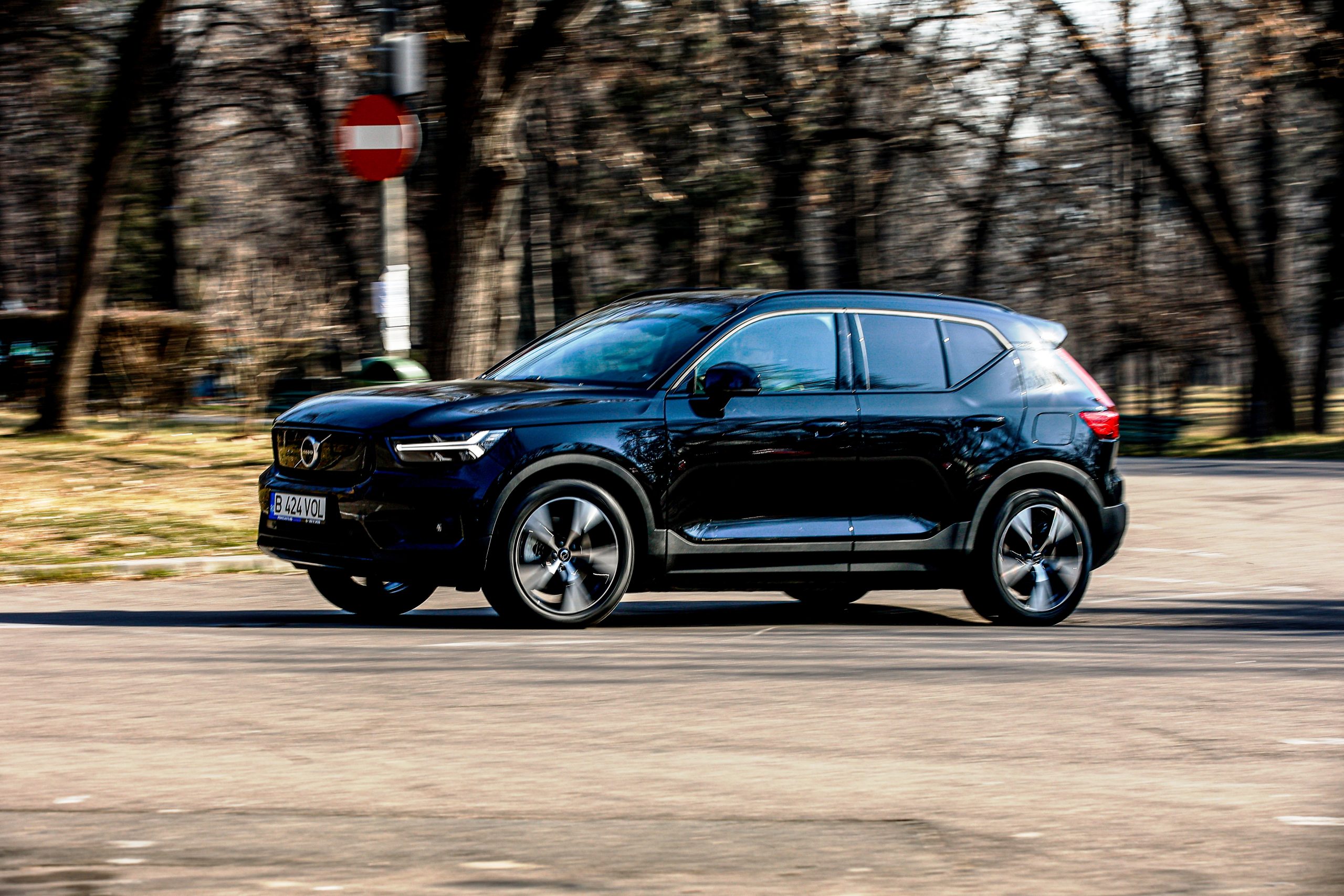 Test drive cu noul Volvo XC40 Recharge: Siguranță pur electrică
