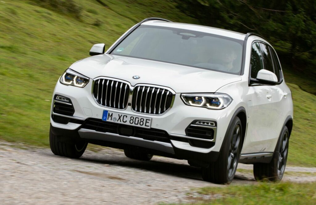 Top 10 cele mai bune SUV-uri hibride. Mașini care consumă puțin, ideale ...