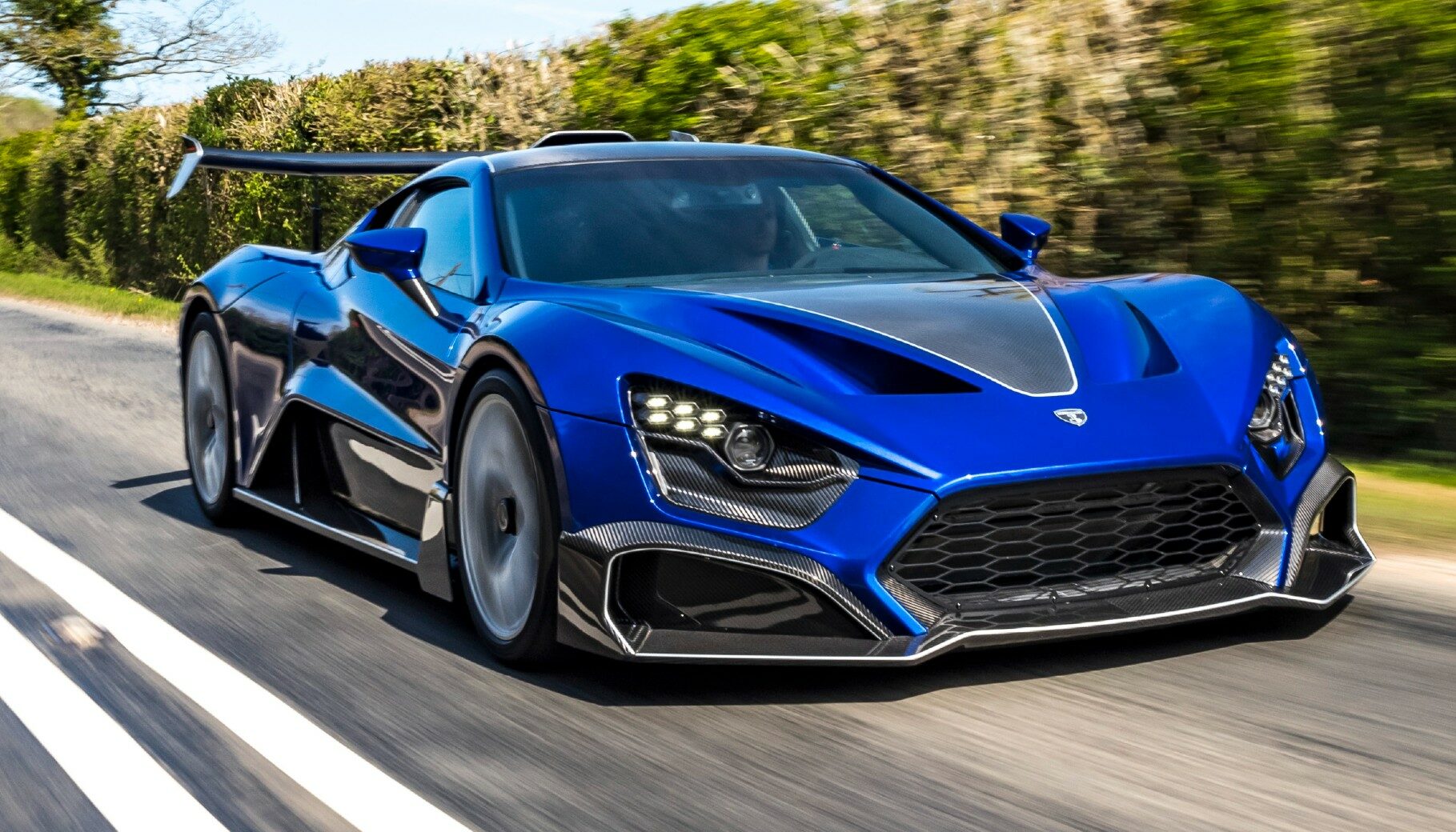 Danezii de la Zenvo pregătesc un hypercar cu motor V12 hibrid. Modelul ...