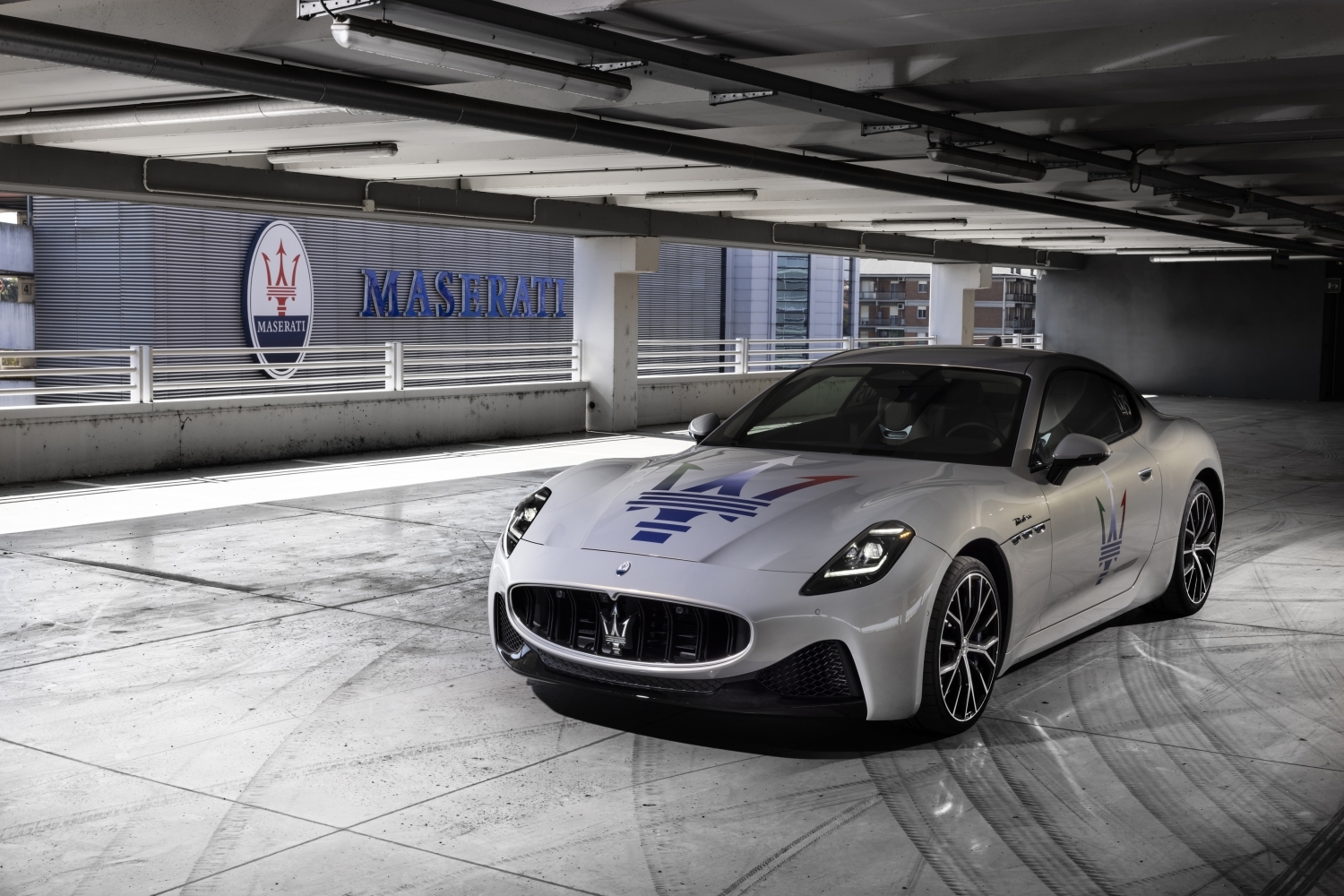 Maserati a publicat noi imagini cu noul GranTurismo