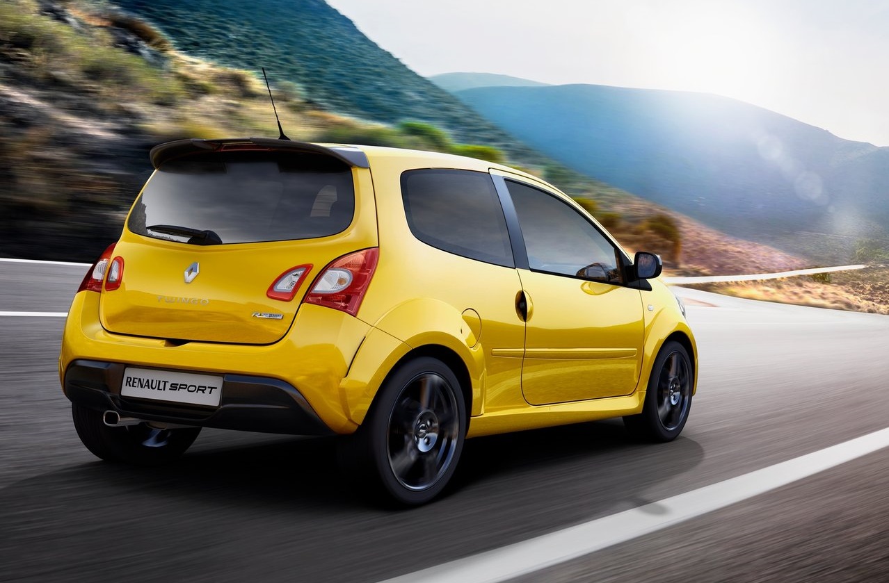 Top 5 mașini sport la mâna a doua pe care merită să le cumperi în 2022