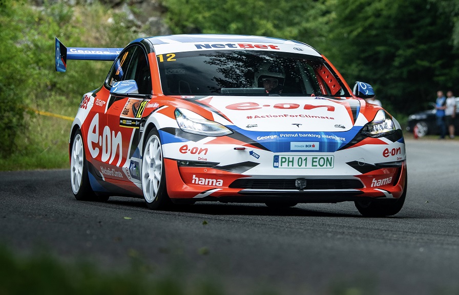 Dominic Marcu și Tesla vor lua startul în acest weekend la ultima etapă ...