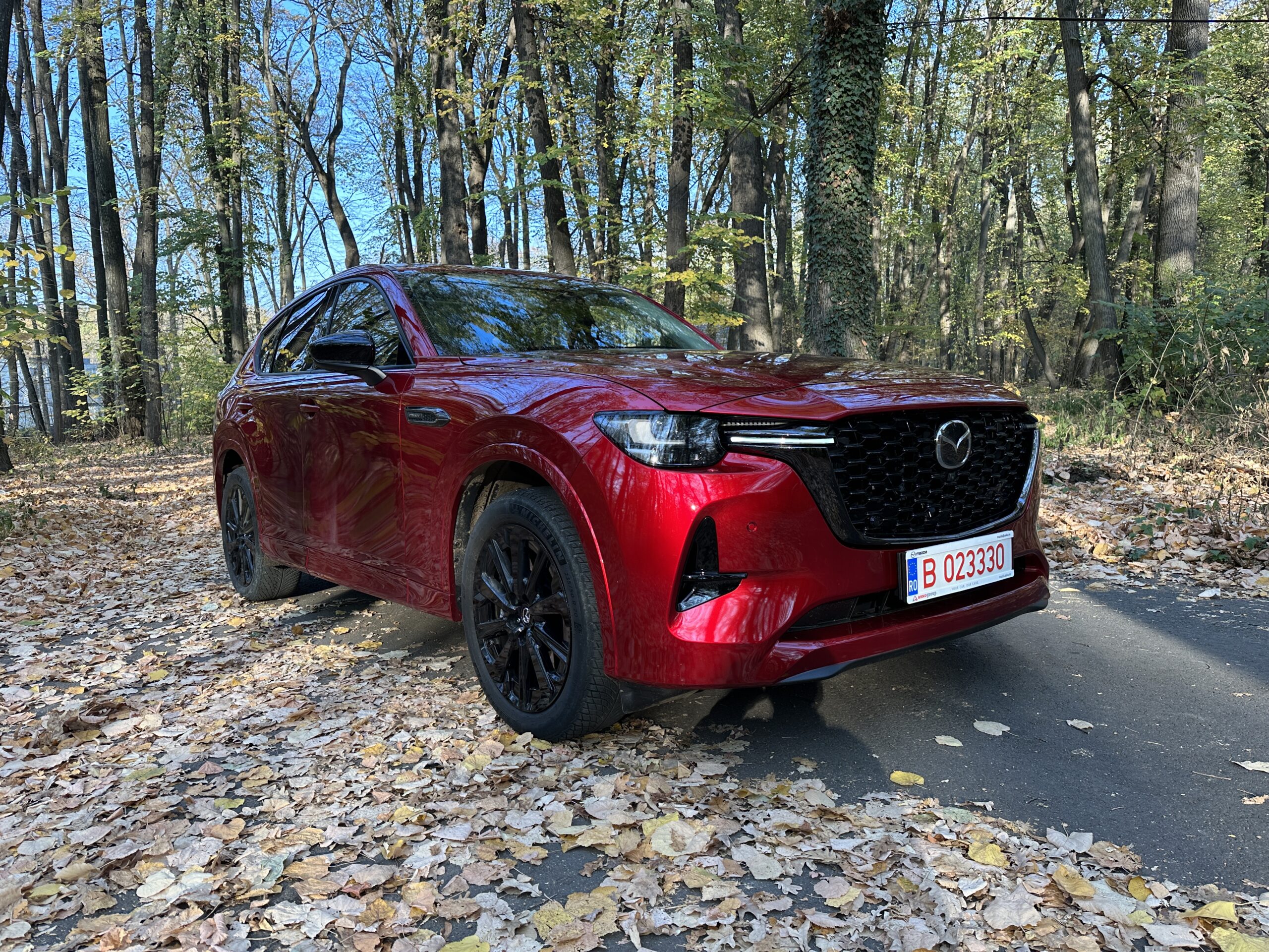 Prezentare video - Mazda CX-60, SUV-ul care redefinește gama ...