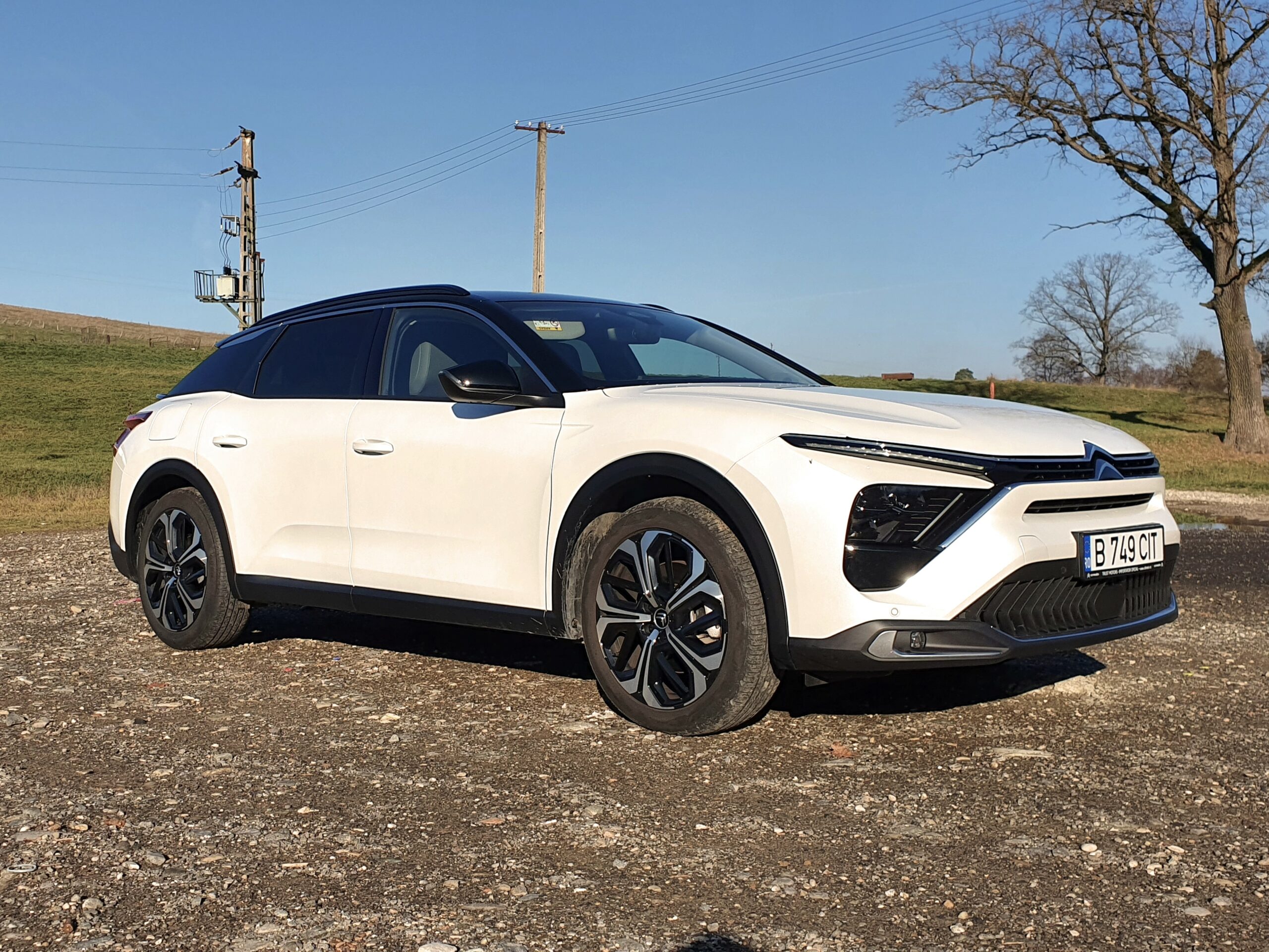 Test drive Citroen C5 X. Un crossover care duce mai departe numele de C5