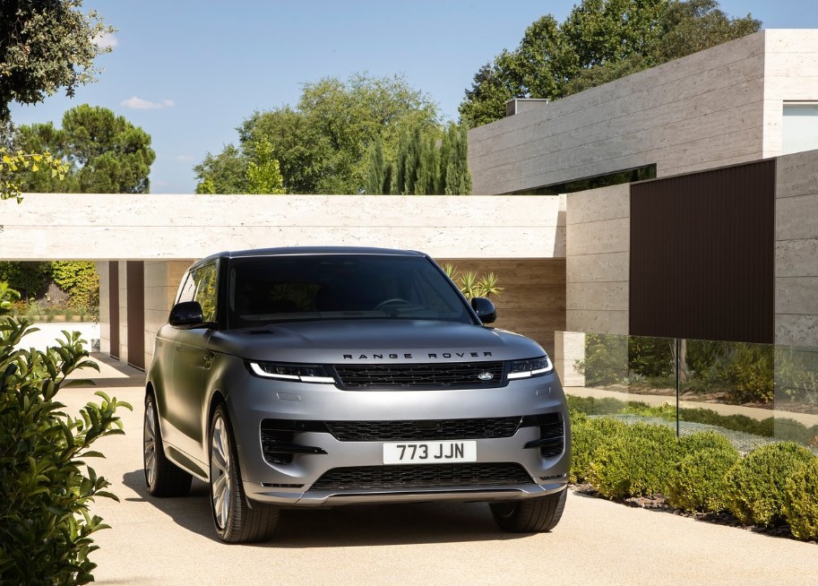 Range Rover: Parteneriat oficial cu turneul de tenis de la Wimbledon