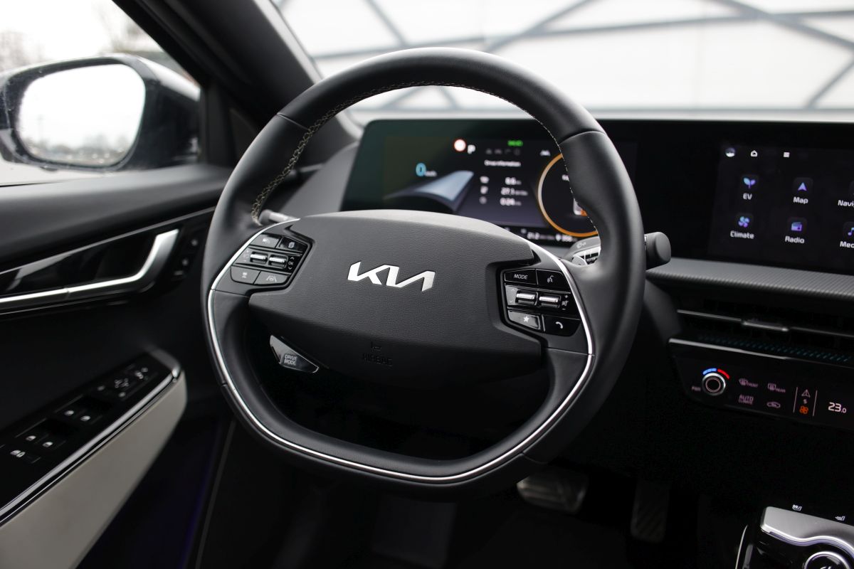 Test drive cu Kia EV6 - De-a dreptul electrizantă