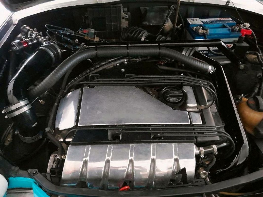 Acesta este cel mai puternic Trabant scos vreodată la vânzare: motor de ...