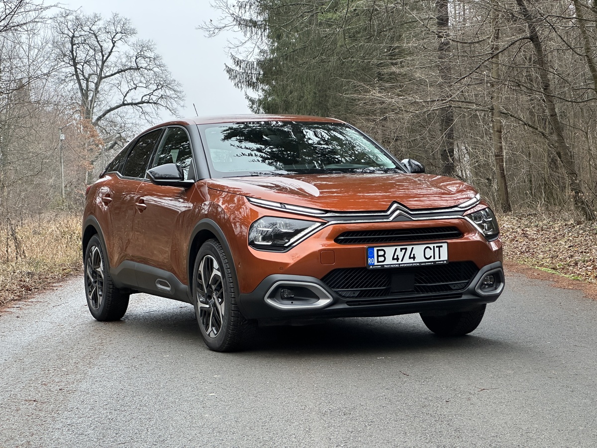 Citroen C4 - Combinația dintre hatchback și SUV - VIDEO