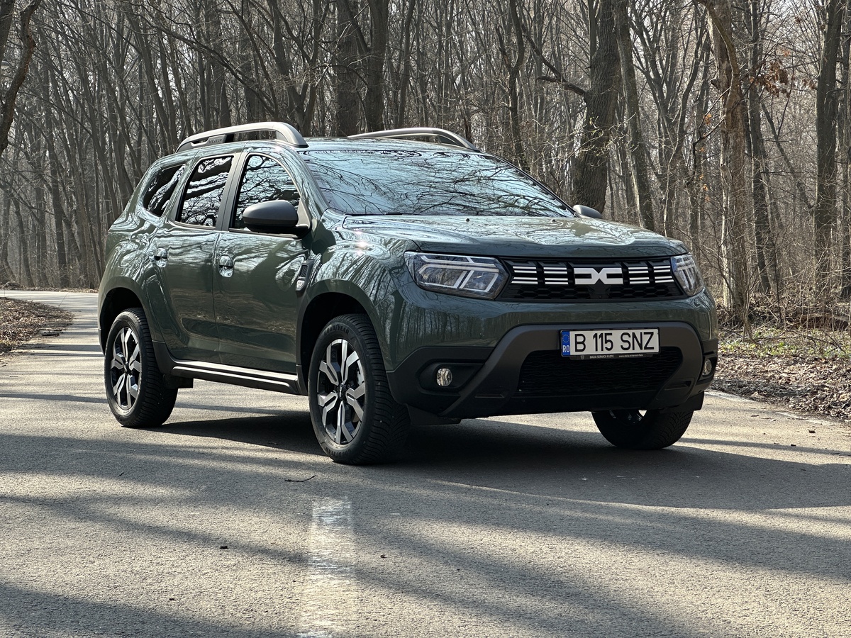 Dacia Duster are o nouă identitate vizuală, dar păstrează esența ...