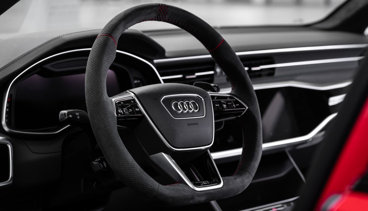 Primul break electric de la Audi, surprins aproape necamuflat - FOTO