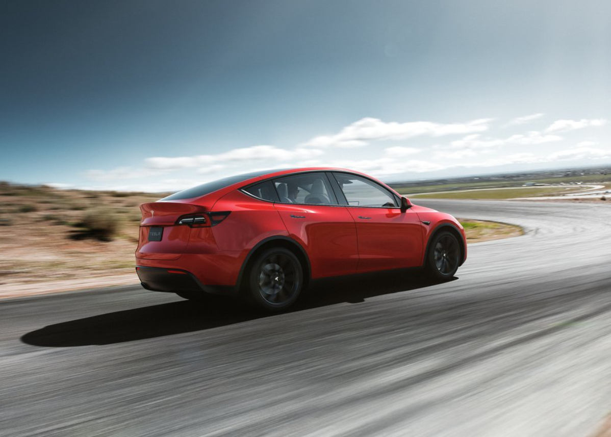 Tesla reduce prețurile pentru Model Y și în România. Cât costă SUV-ul ...