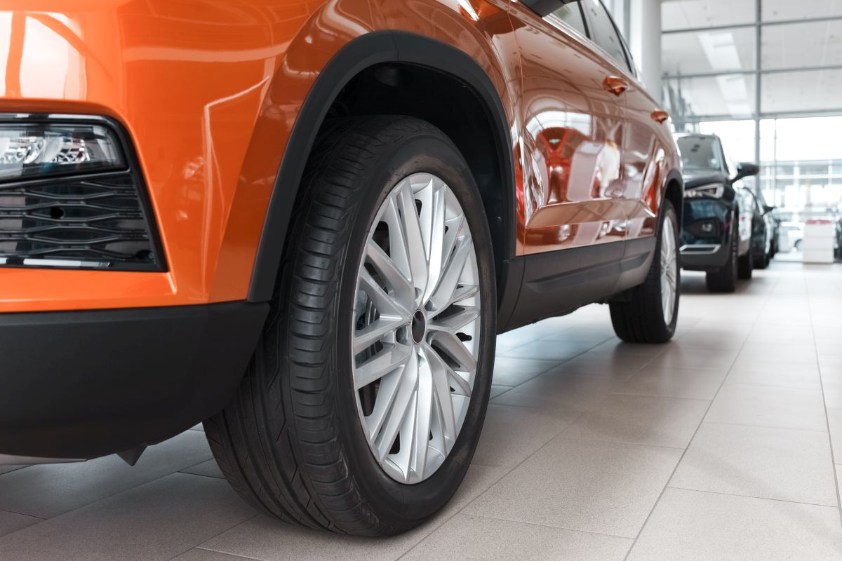 Februarie 2024: Înmatriculări de autoturisme noi în Uniunea Europeană
