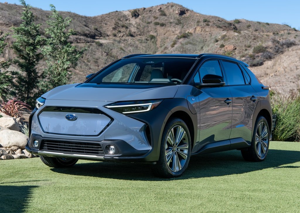 Subaru vrea să lanseze 3 SUV-uri electrice până în 2026. Mașinile vor ...