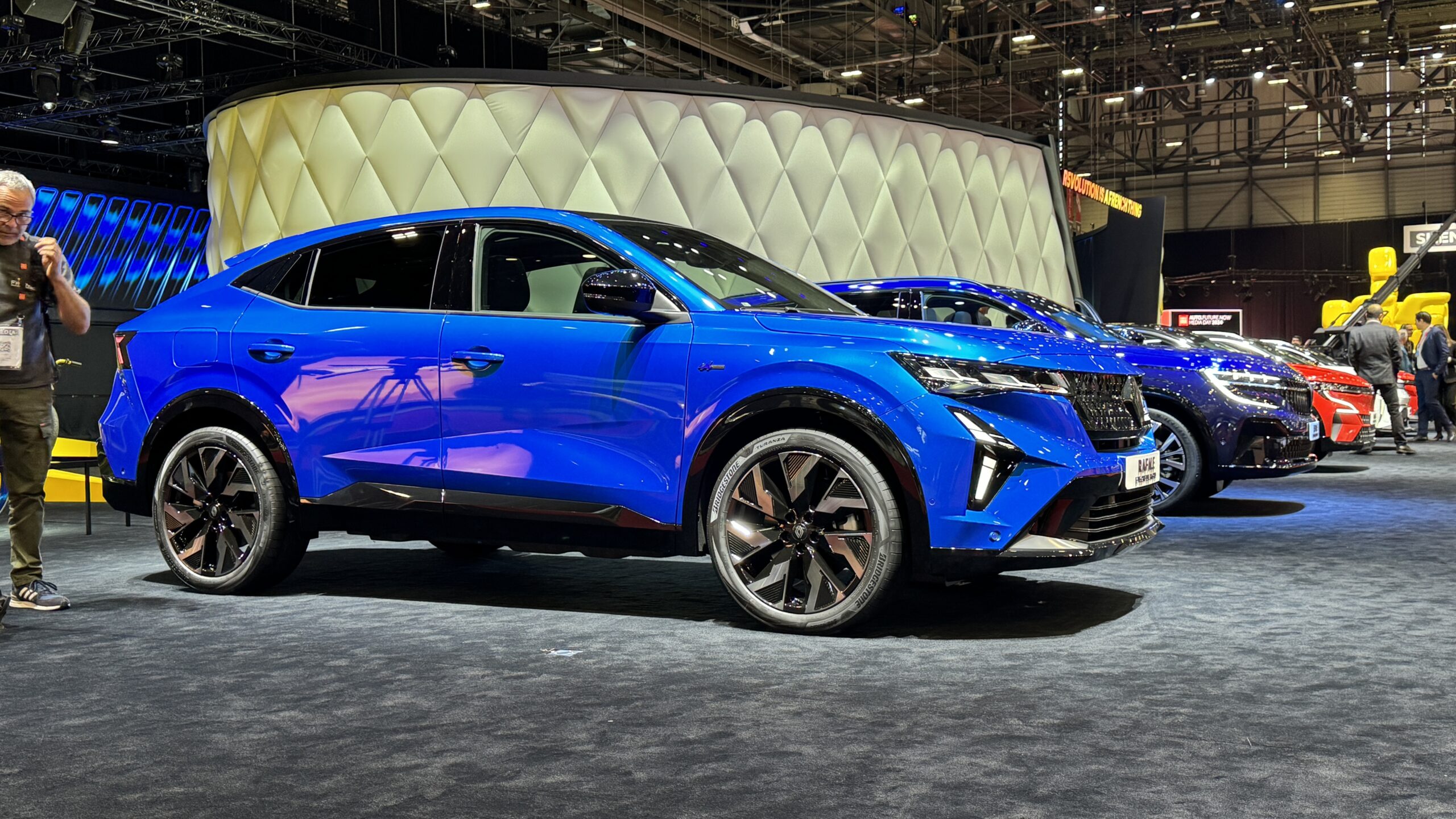 Standul Renault de la Geneva: Ce modele a prezentat producătorul ...